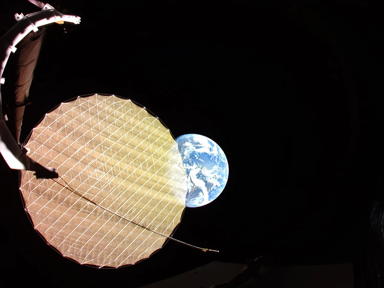 Viasat-3 F2 Successfully Deployed: Faster Satellite Internet Speeds ...
